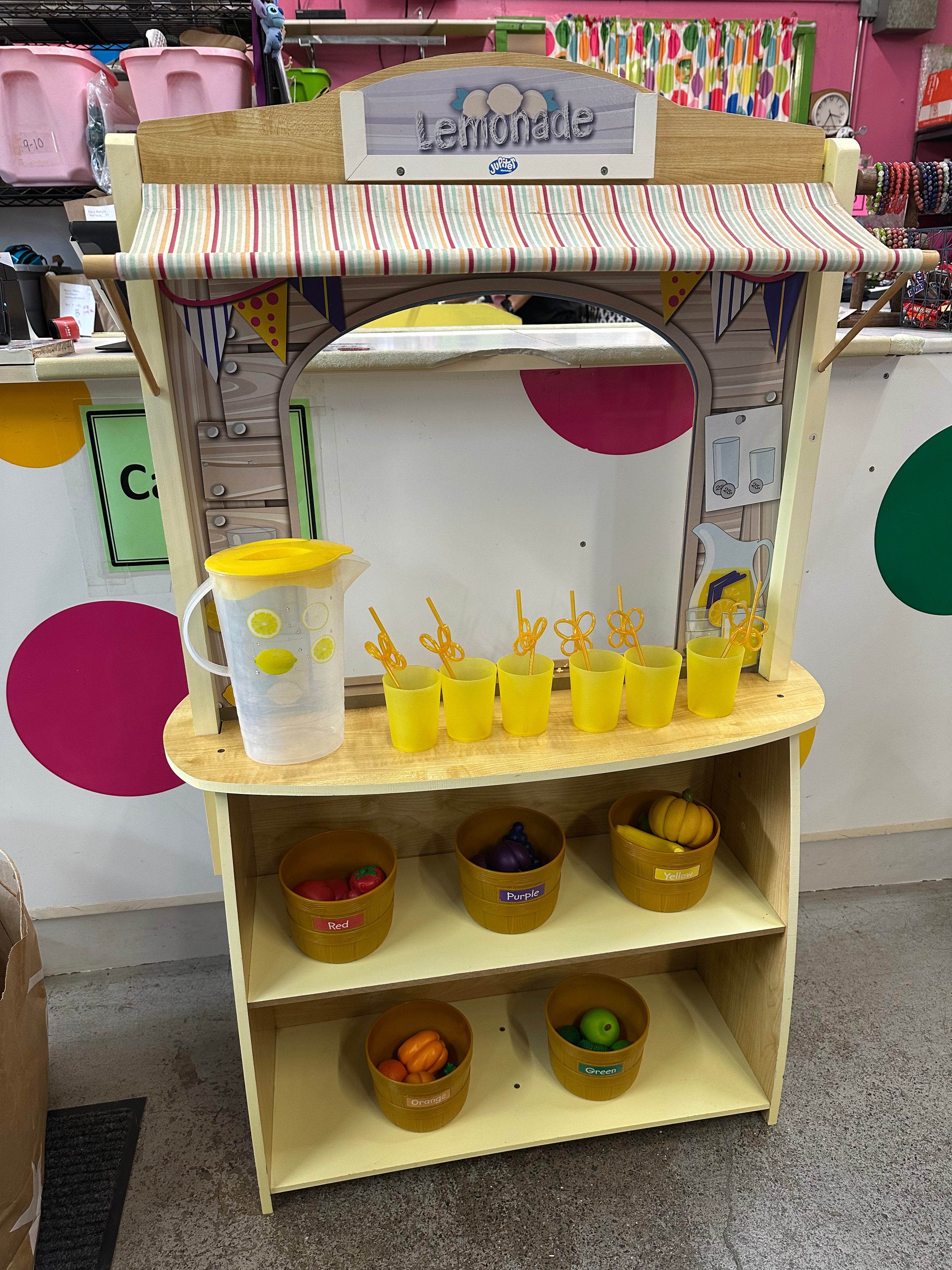 Jupiter Lemonade Stand – Caterkids Hawaii