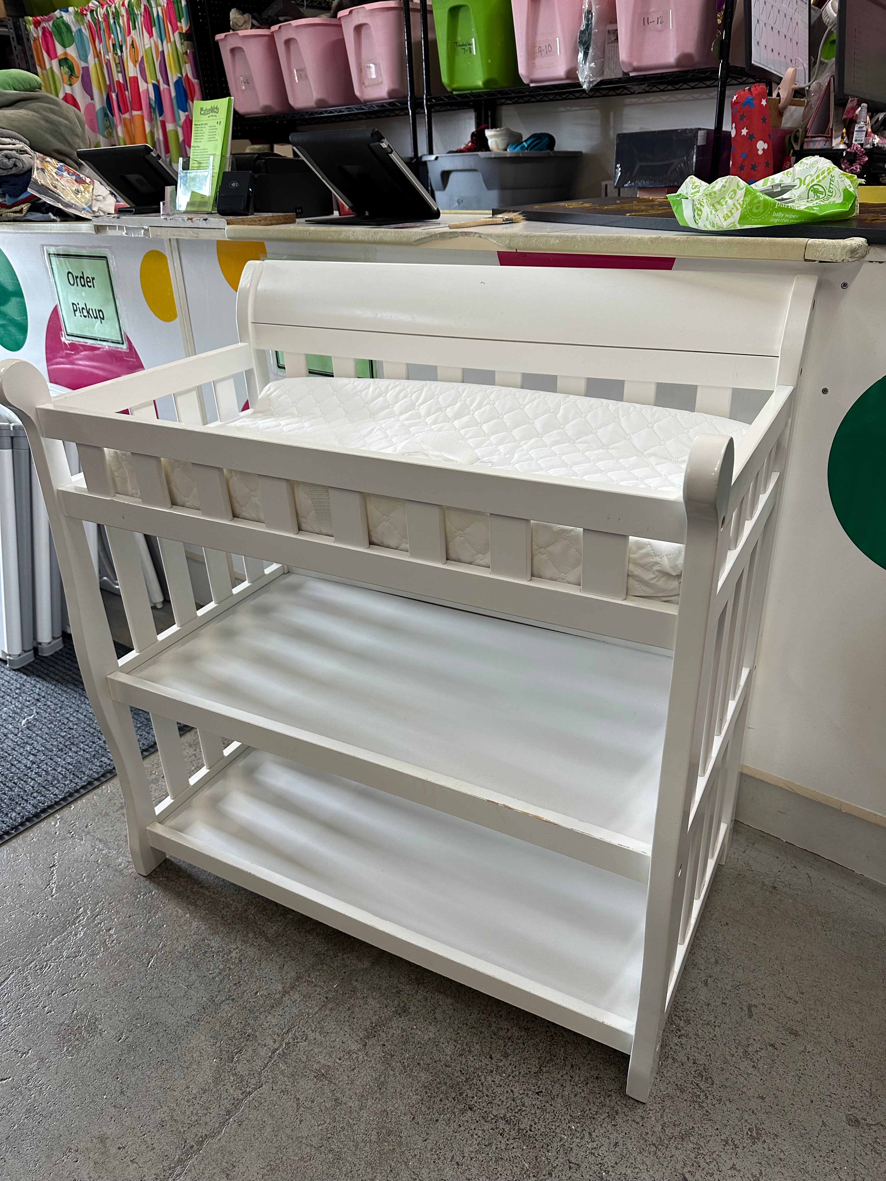 Delta Children Changing Table – Caterkids Hawaii